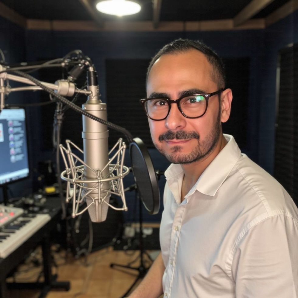 ¿Qué características debe tener un locutor profesional? | Locutor ...